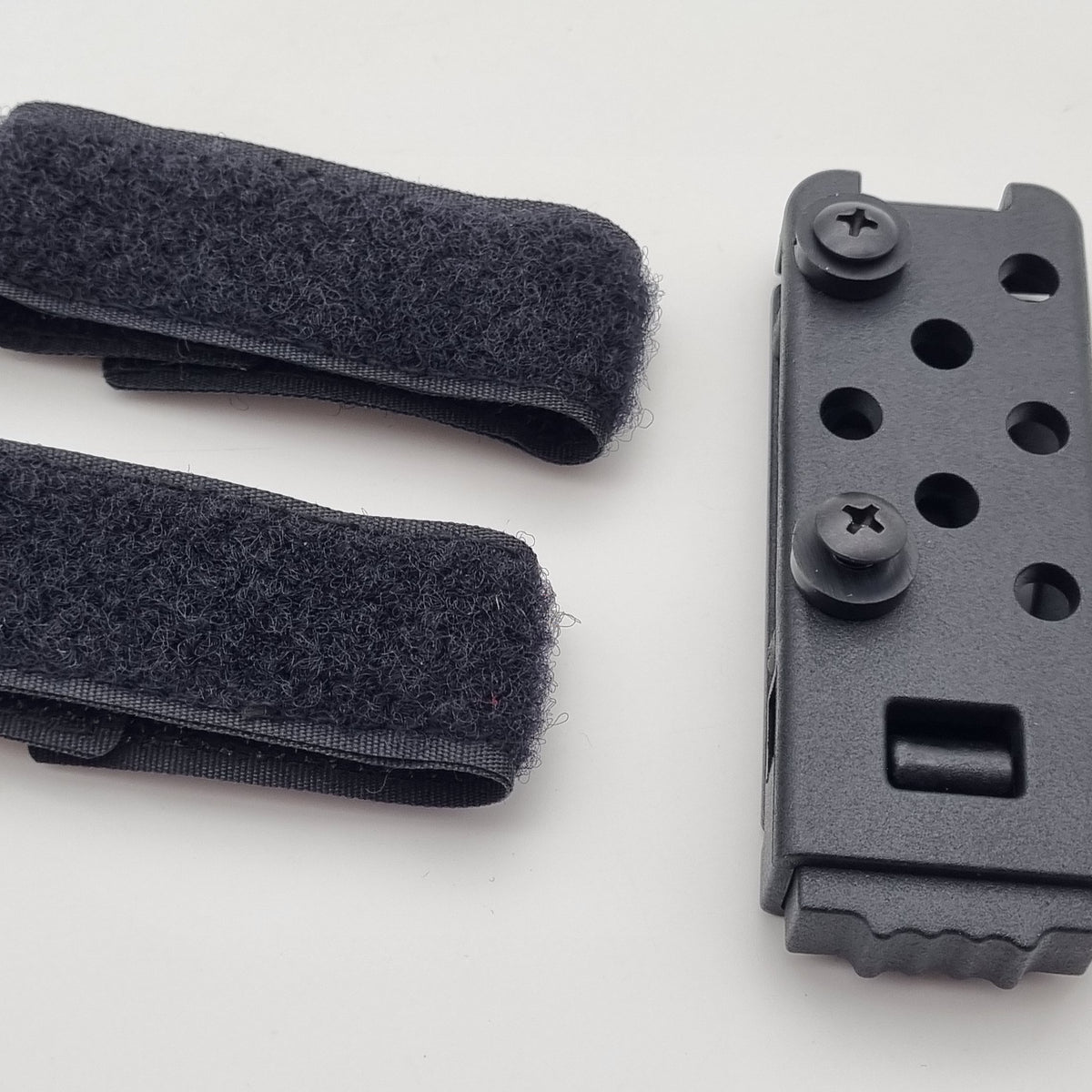 Universal Tandem Adapter mit Tek Lok und 2 Klettstreifen für Paar Trag ...